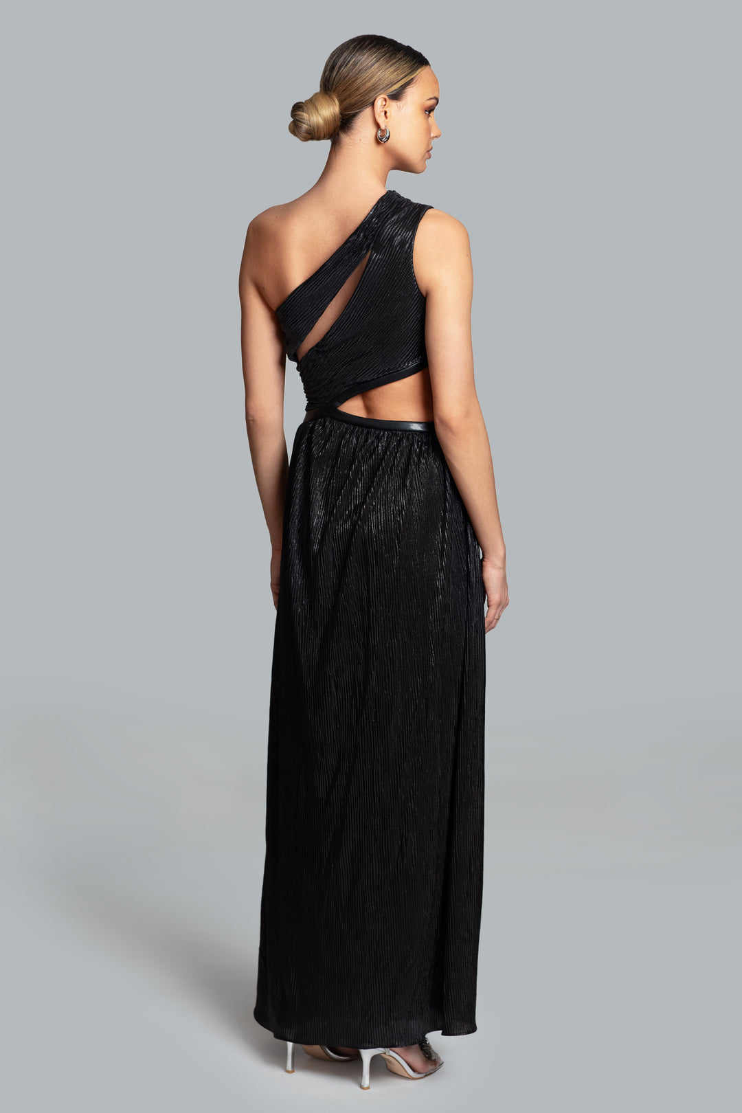 GHRAIL "Chelsea" Metallic Knit Gown – Betsy & Adam